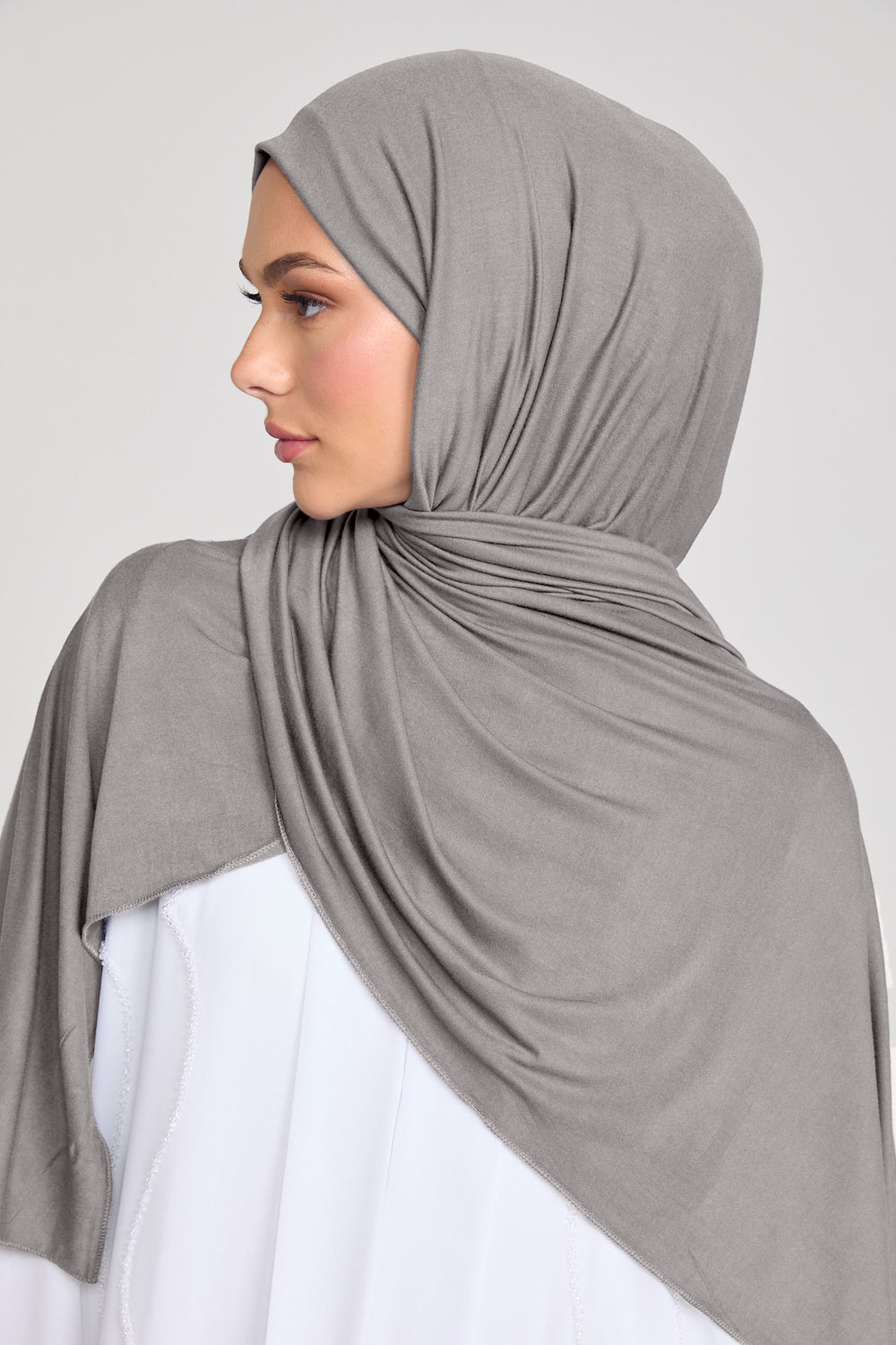 PLAIN STRETCH SCARF – SILVER GREY – Al-Shazia